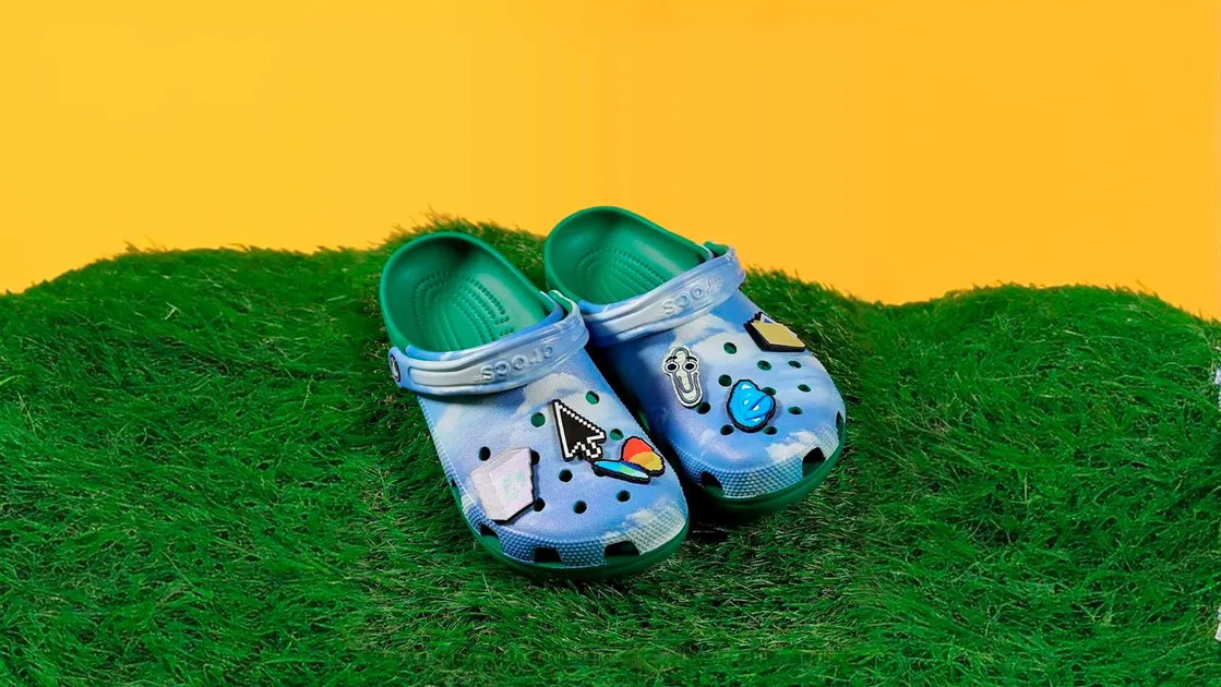 Юбилейные Crocs от Microsoft в стиле Windows XP